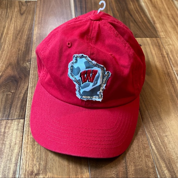 Top of the World | Accessories | Nwt Wisconsin Badgers Hat With Sequins ...